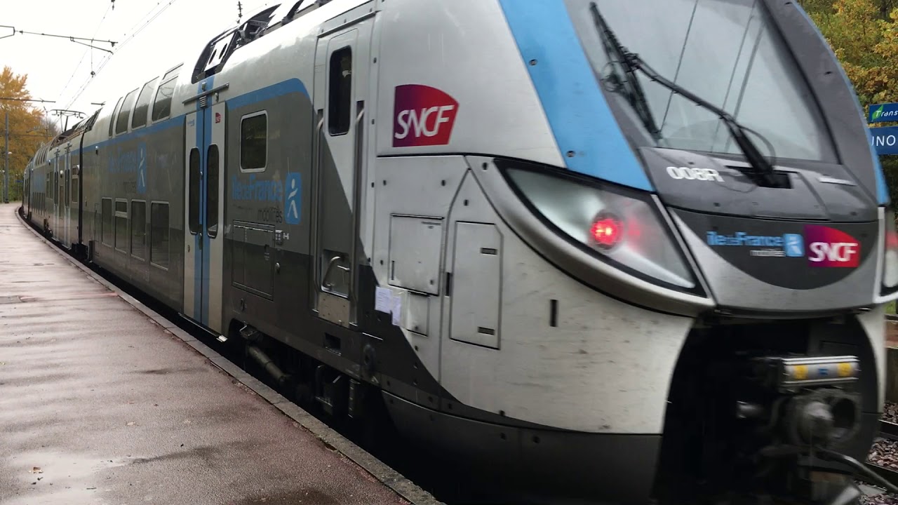 Regio 2N IDFM En Gare De Buno Gironville RER D - YouTube