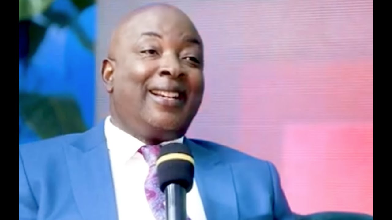 Ta Grandeur à Lubumbashi. Maman Dorcas avec le Pasteur Guy Amani - YouTube