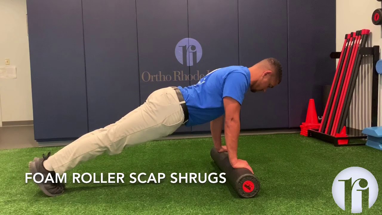 Foam Roller Scap Shrugs - YouTube