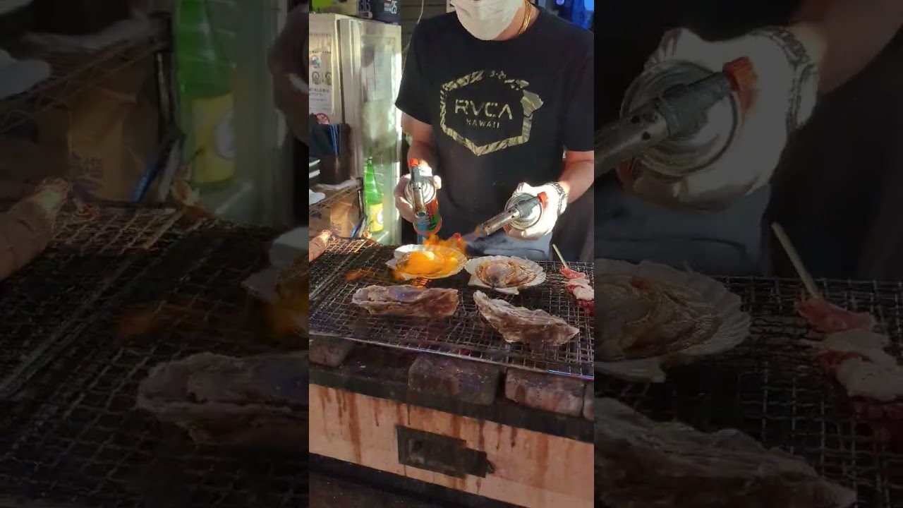 Torch grilled scallops in tsukiji market Tokyo Japan #japan #food # ...