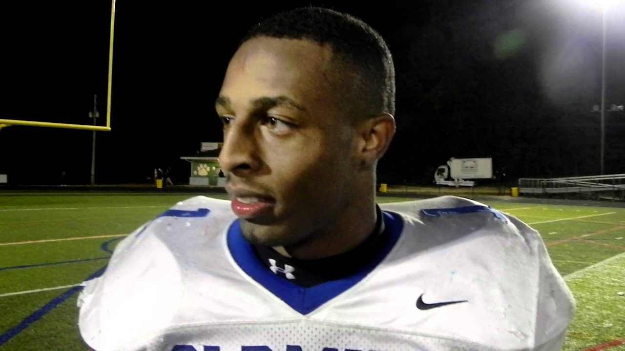 Old Mill running back Rob Chesson - YouTube