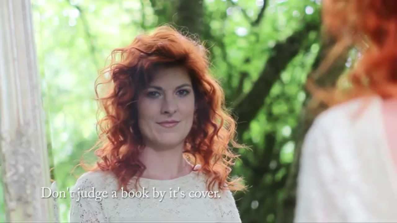 Ehlers-Danlos Story - Denise - YouTube