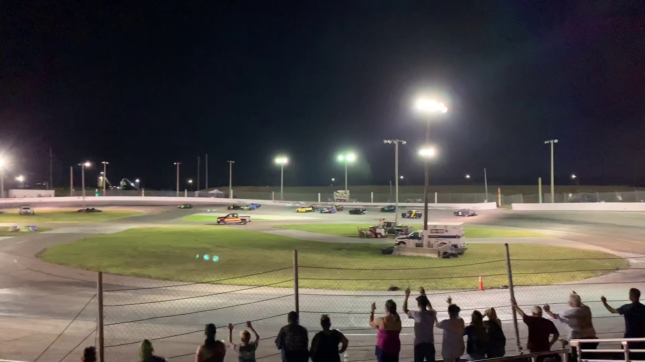 Showtime Speedway - Mini Stocks 6/1/19 - YouTube