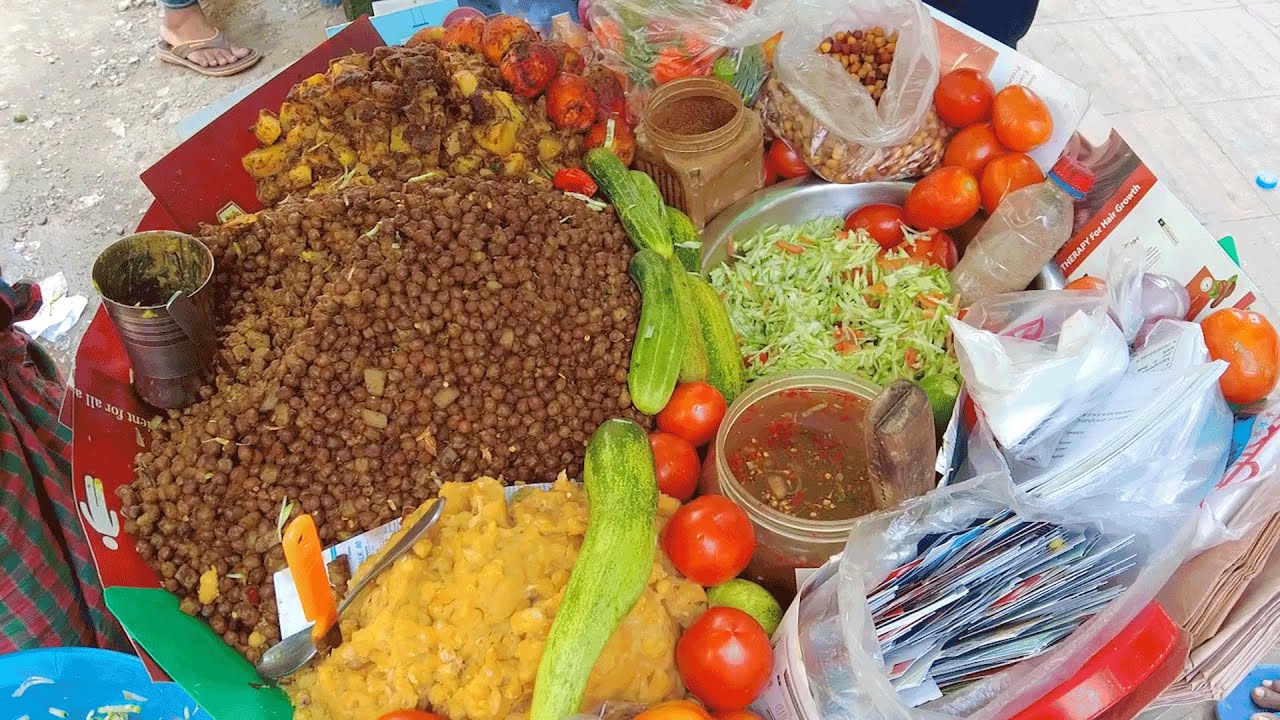 Famous Jhal Muri Making Recipe | Bangladeshi Street Food - YouTube