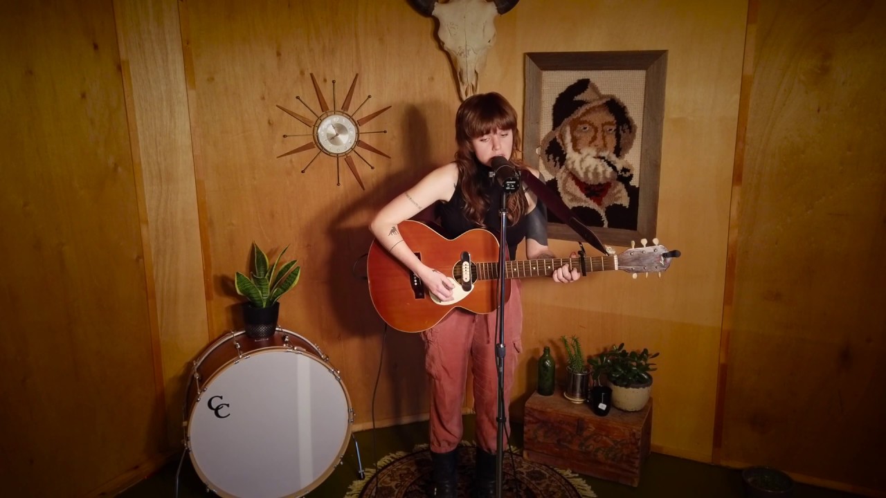 Cat Clyde - All The Black (Good Bones Live Sessions) - YouTube