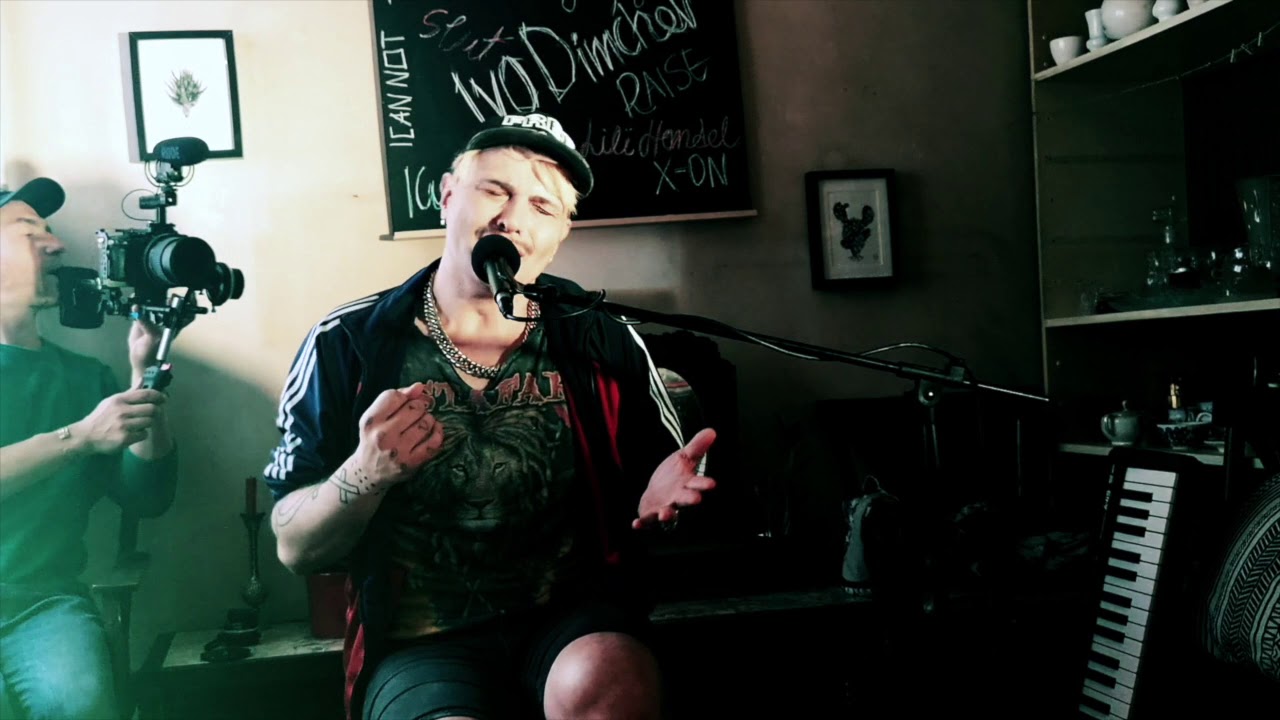 Private concerts by Ivo Dimchev - YouTube