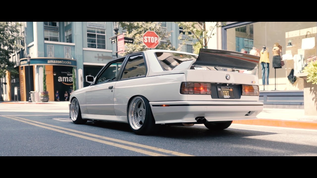 Kyle's Bagged E30 M3 - YouTube