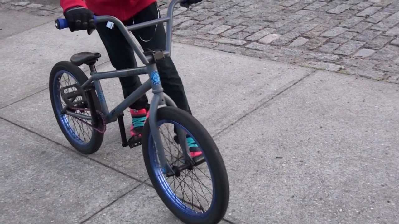 How to 180 Bmx - YouTube
