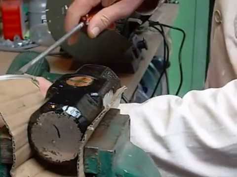 How to fit a sledge hammer handle 11 - YouTube