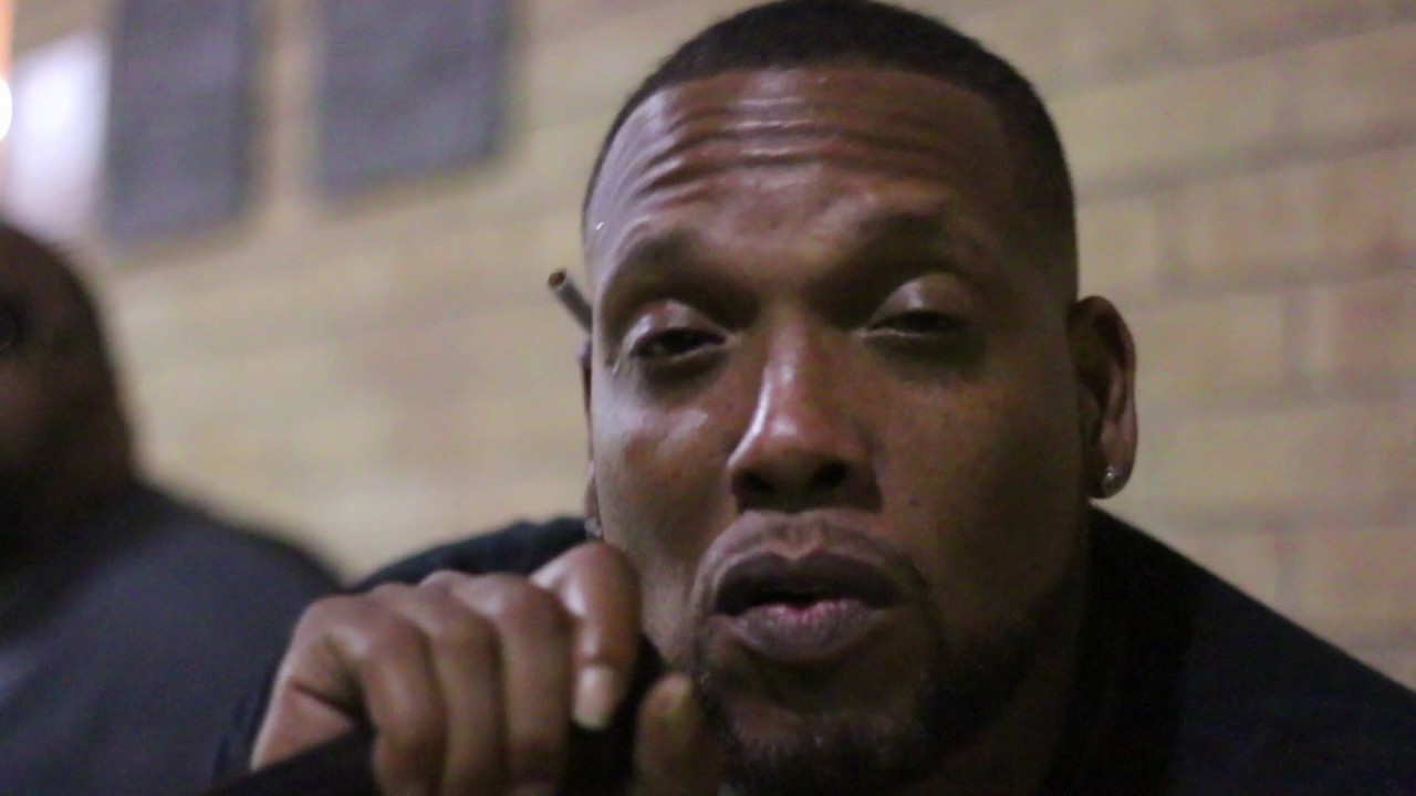 Houston Legend Point Blank Introduces The Texas Plug - YouTube