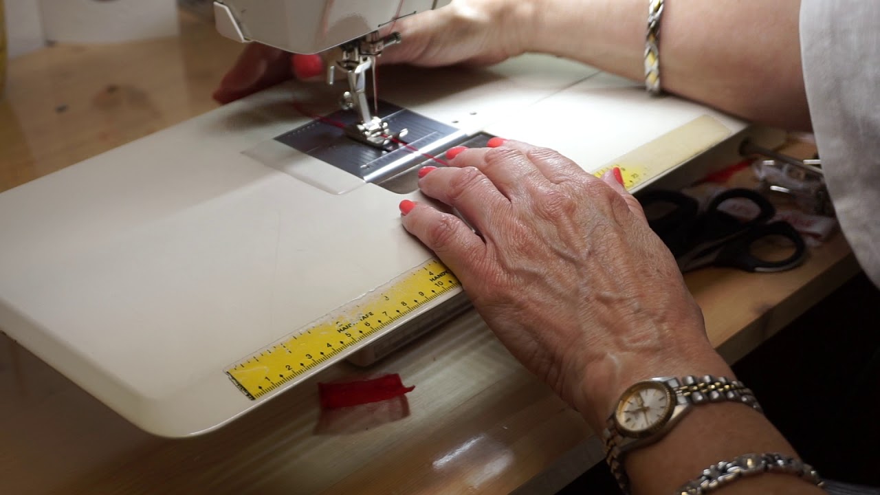 Making a Thread Loop for Back Zipper Hook - YouTube