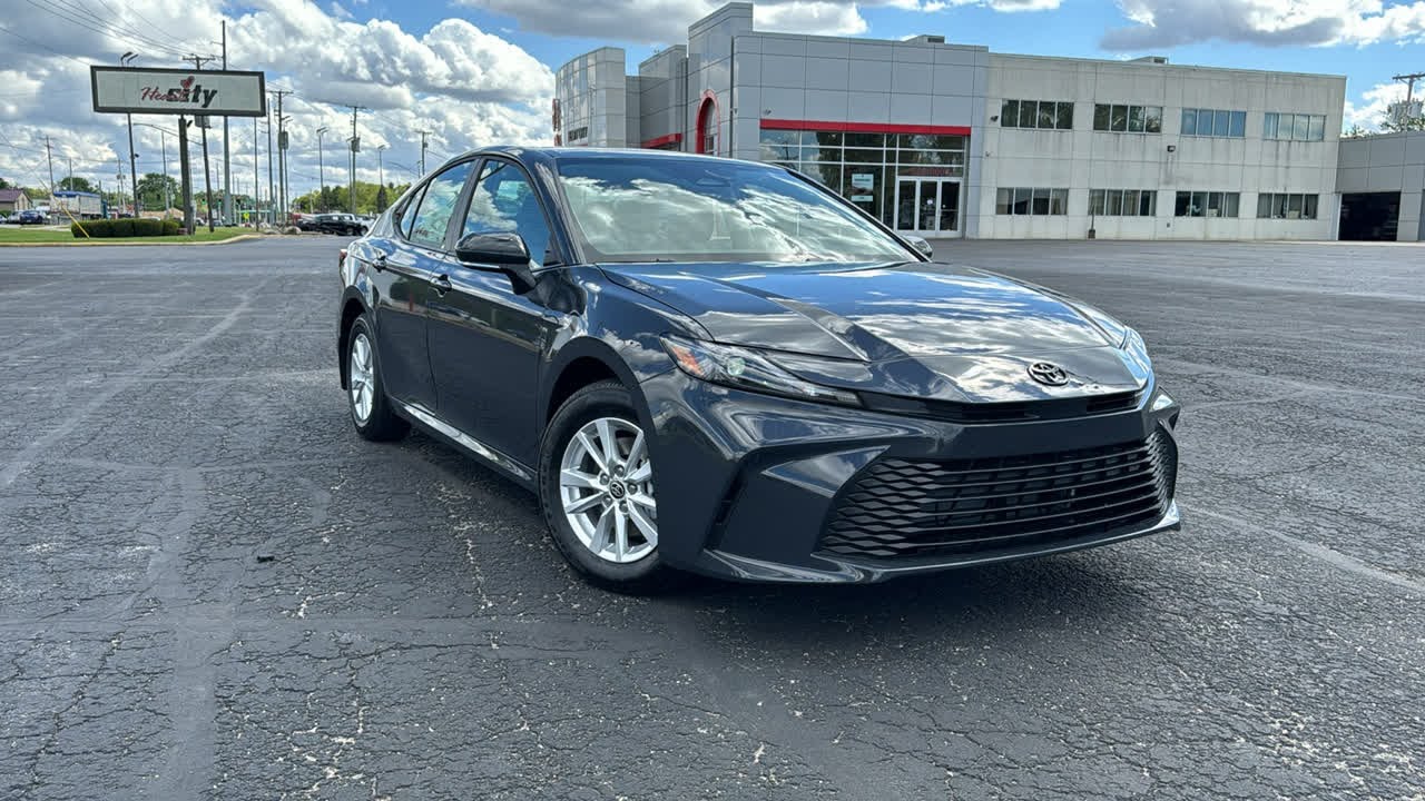 2025 Toyota Camry LE IN South Bend, Mishawaka, Elkhart, Warsaw - YouTube