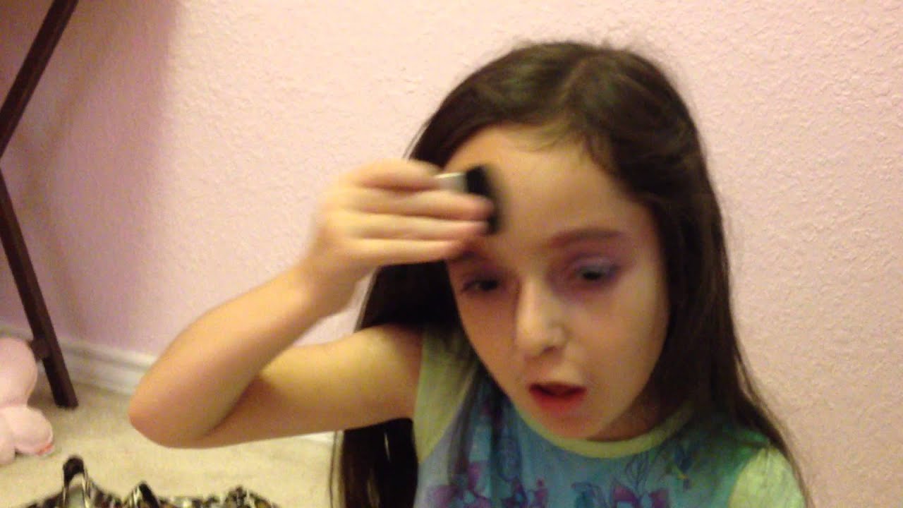 Gabby's Makeup Tutorial - YouTube