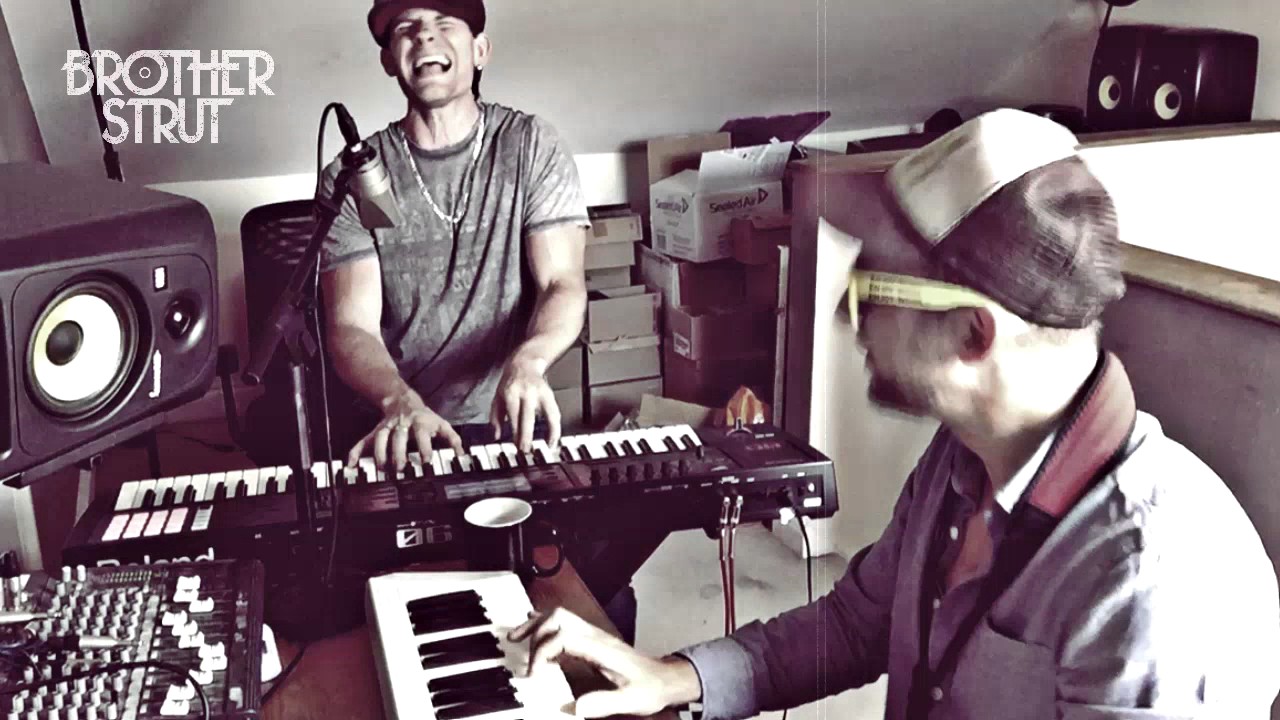 Brother Strut - Brown Sugar (D'Angelo) - ATTIC SESSIONS - YouTube