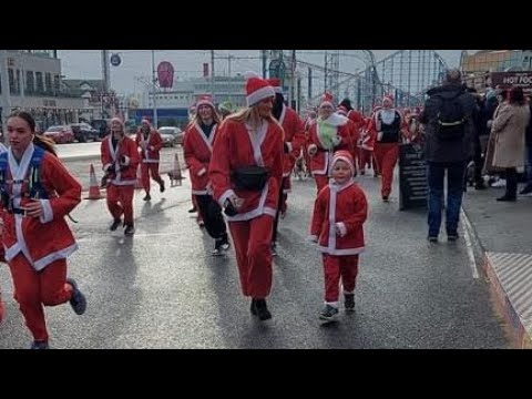 Blackpool Santa Dash 2023 ( ARE YOU IN THIS VIDEO ) - YouTube
