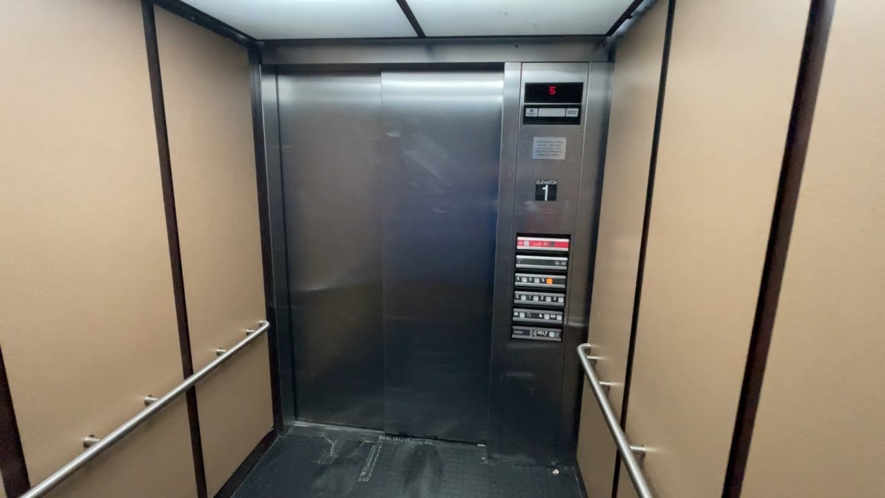 Custom Impulse Williamson Elevators at Williamson County Medical Center ...