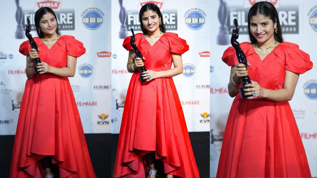 Singer Indravati Chauhan Emotional Speech After Receiving @filmfare ...