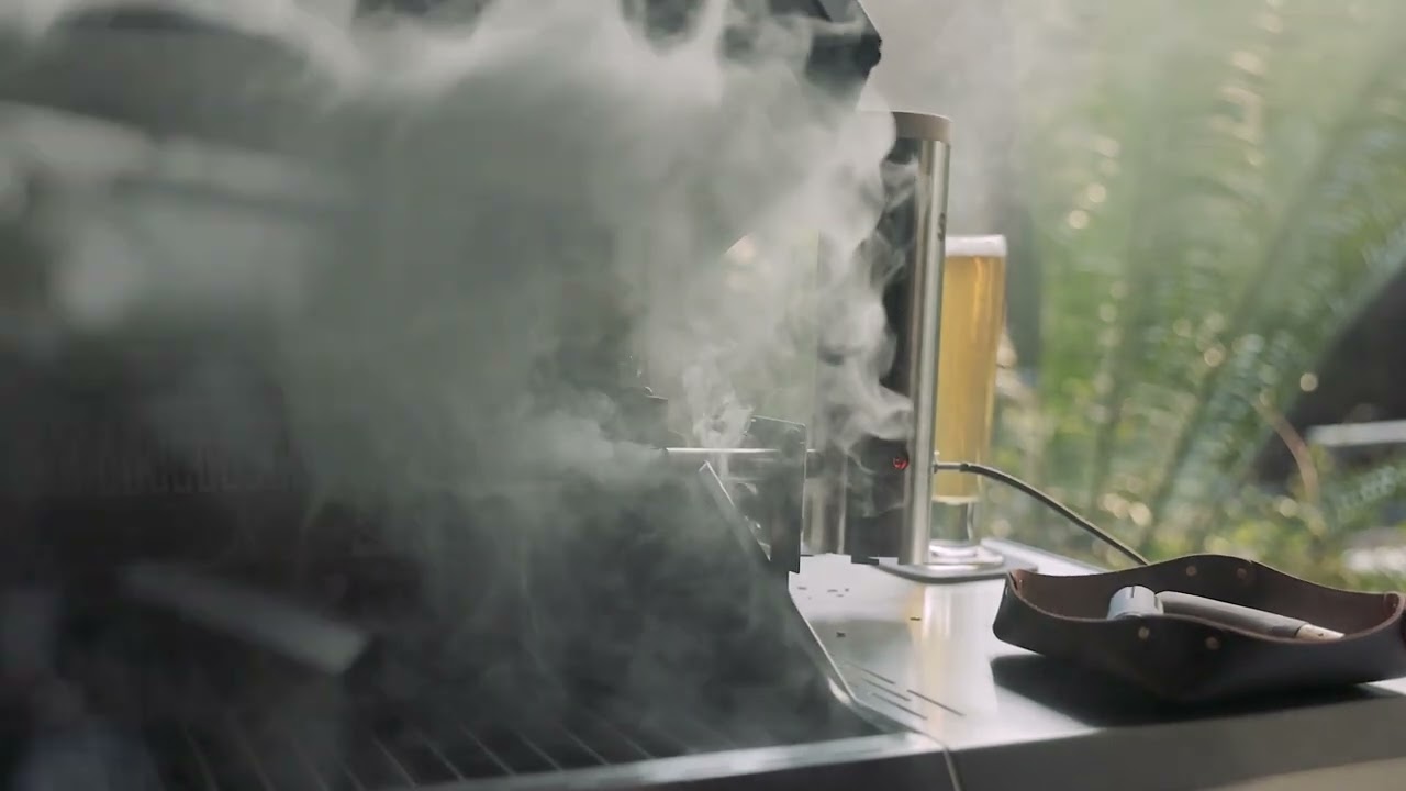 Smokai | Classic Smoke Generator on a Gas BBQ - YouTube