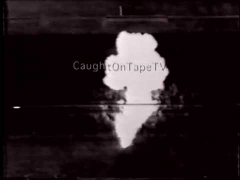Drug Smuggler Plane Crash Caught On Tape - YouTube