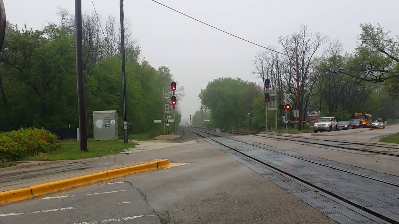 Metra MP36-3S 403 pushes inbound train number 116 through Ram on 5/10 ...