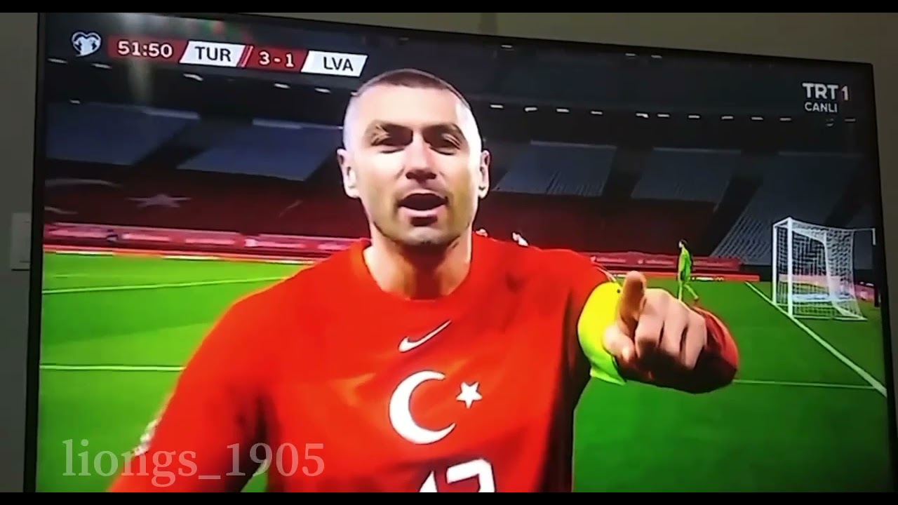 Burak Yılmaz - Angela Merkel mach Shisha auf - YouTube