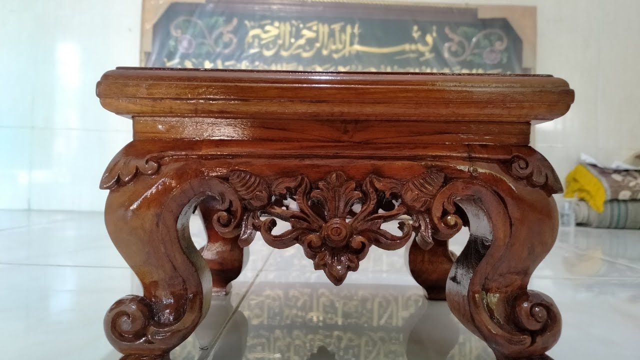 Aktivitas Bhumi Oker Madura || Industri Kreatif Ukiran dan Mebel Kayu ...