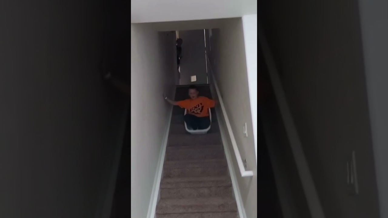 Falling down the stairs in a laundry basket #failarmy #vines - YouTube