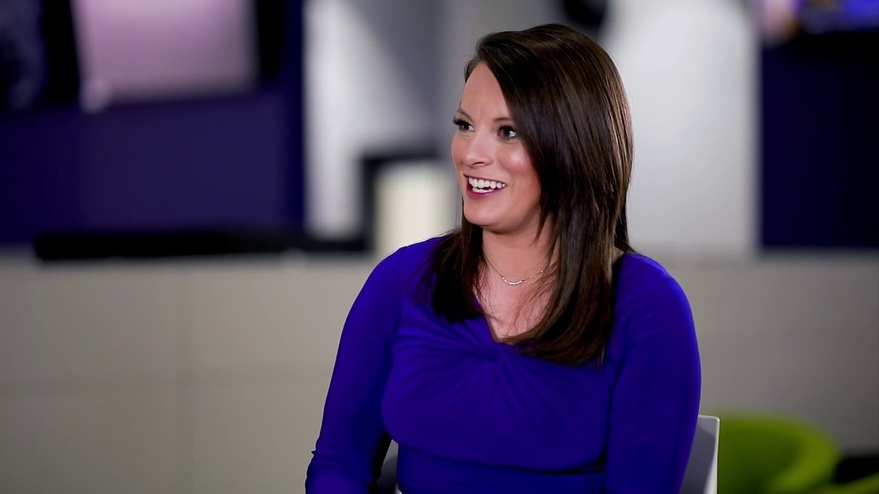 Welcoming Rachel Lucas to 10 News at 6 - YouTube