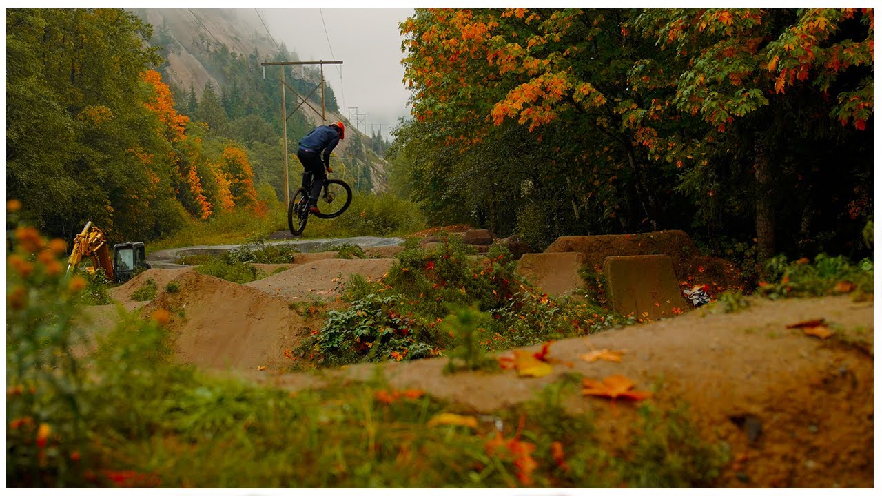 4 tricks to help you jump your mountain bike - YouTube
