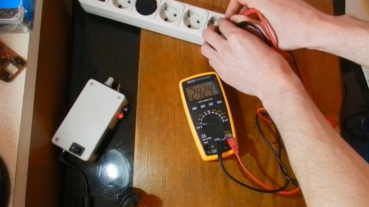 Scurta descriere a multimetrului AXIOMET AX105/Short review of AXIOMET ...