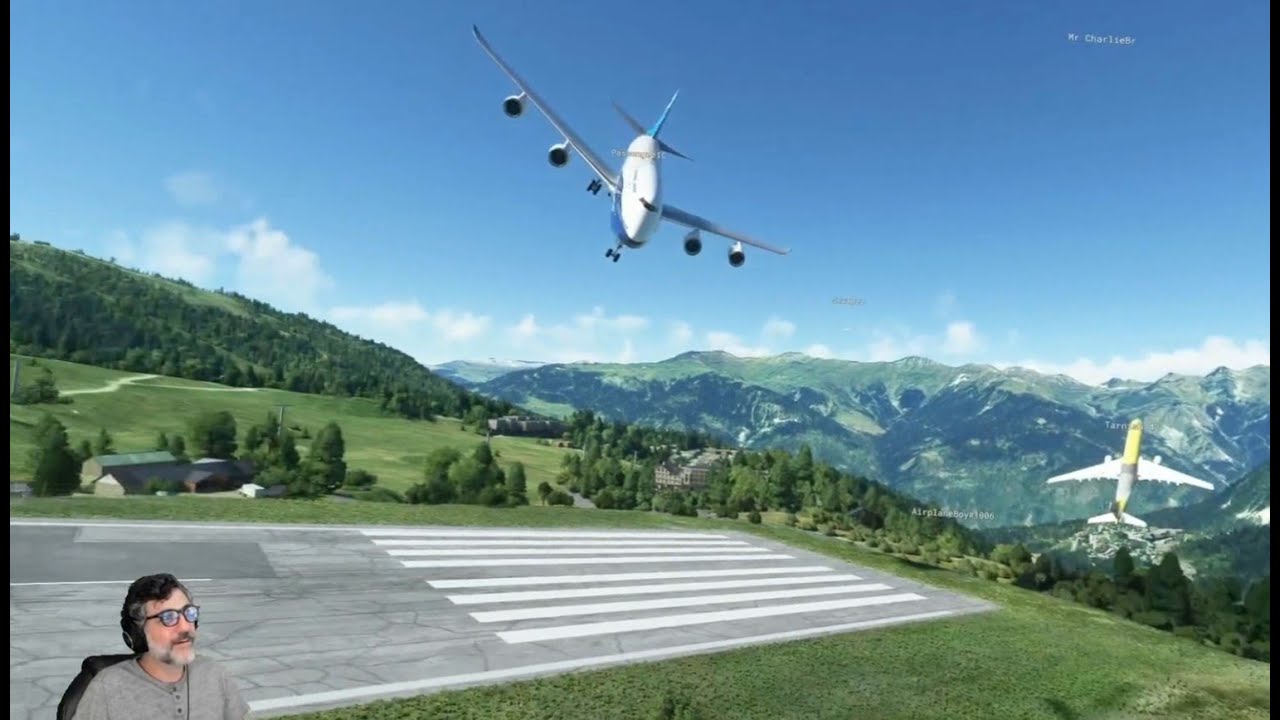 The Funniest Flight-sim Moments of July 2022 - YouTube