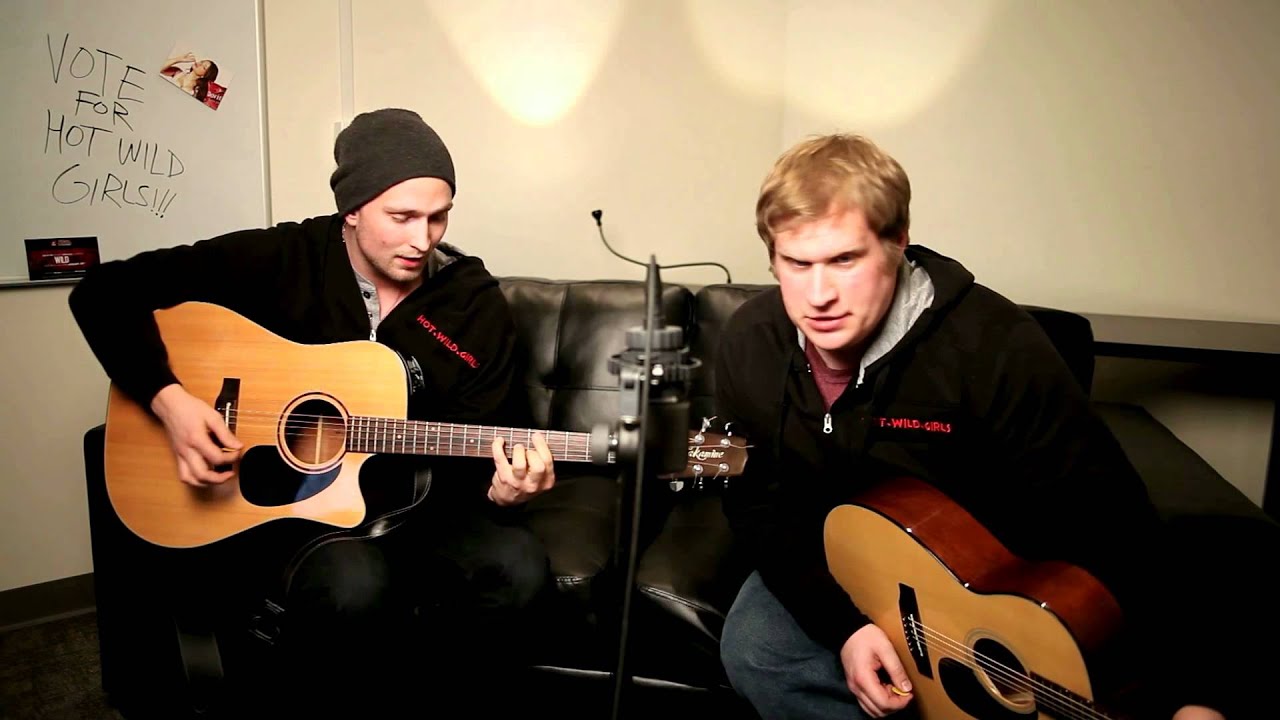 Hot Wild Girls!!! Brandon Richard Whalen sings "Hot Wild Girls ...