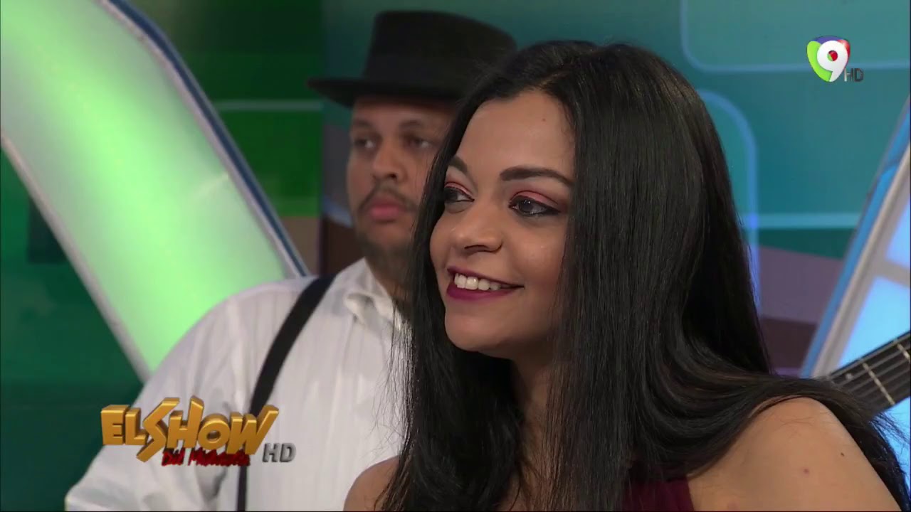 Presentación Musical de Marola - YouTube