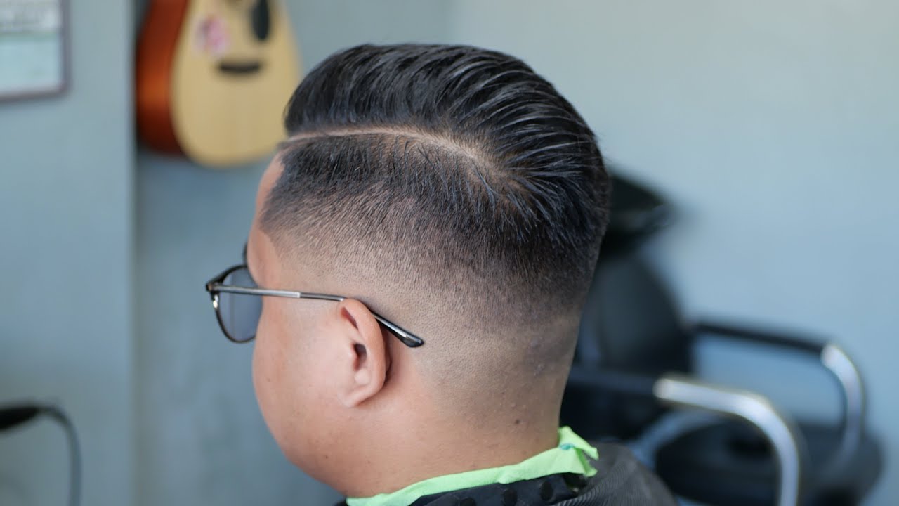 CLEAN MID FADE 💥 HAIRCUT TUTORIAL - YouTube