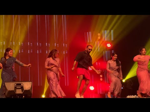 Dance with the team🥳 | funny dance performance | best friends ...