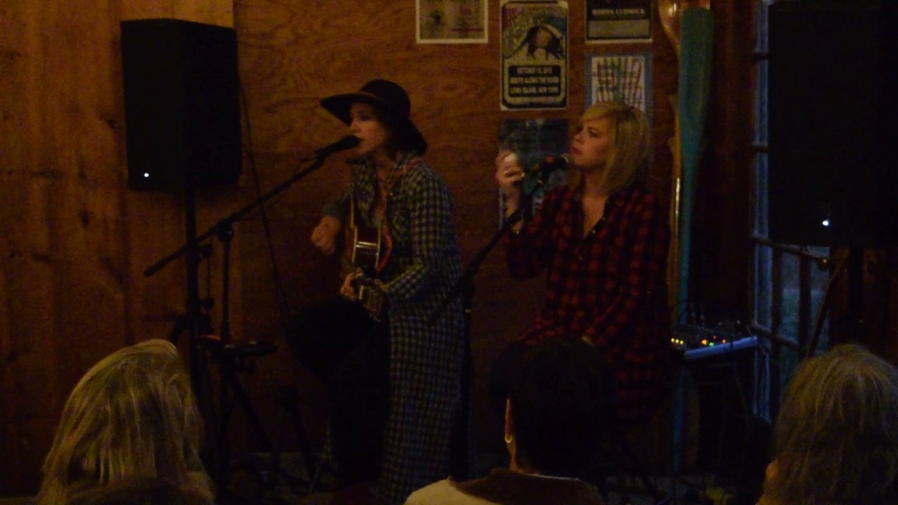 Jamie Lin Wilson "Mother of Invention" Live @ Roots Along The River ...