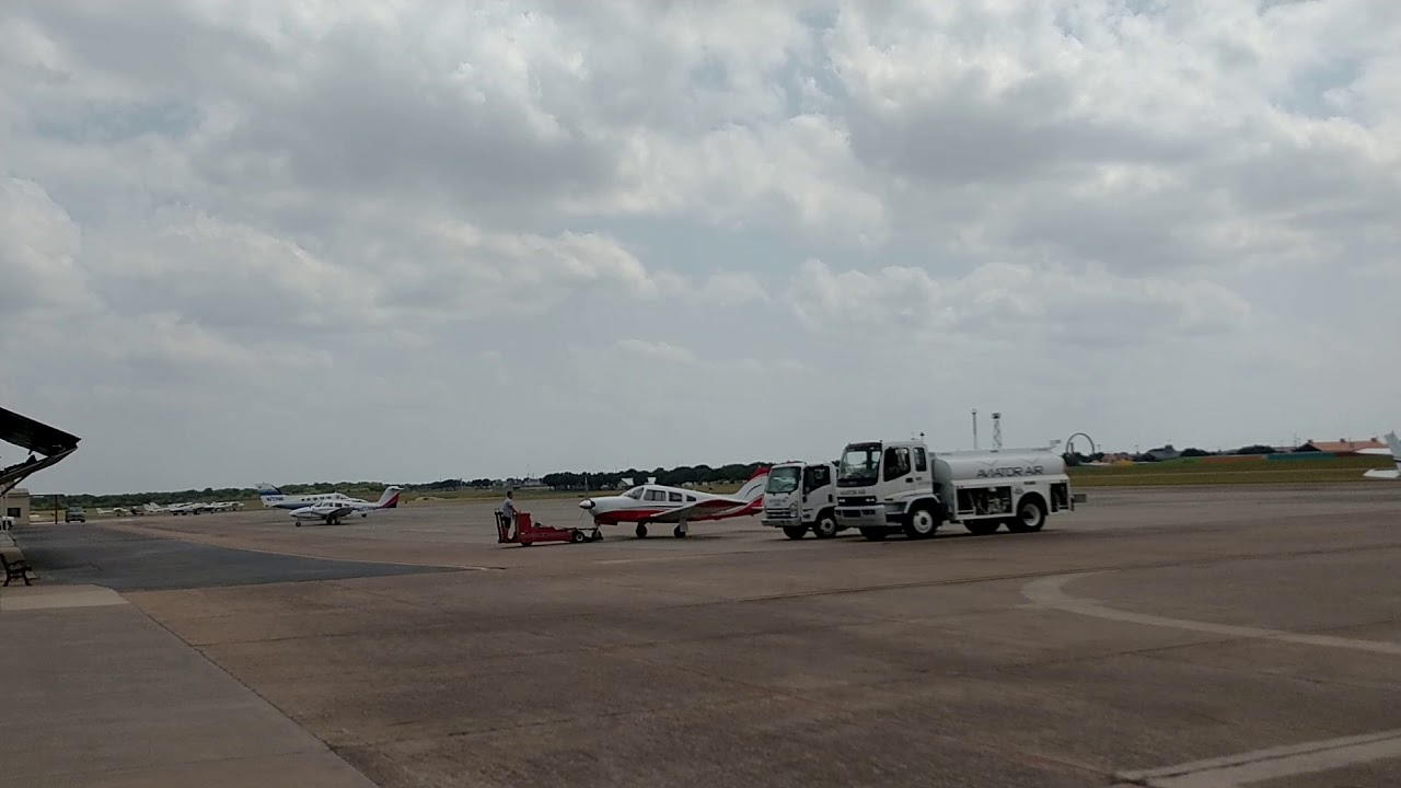 Jason's Landing Grand Prairie Airport KGPM - YouTube