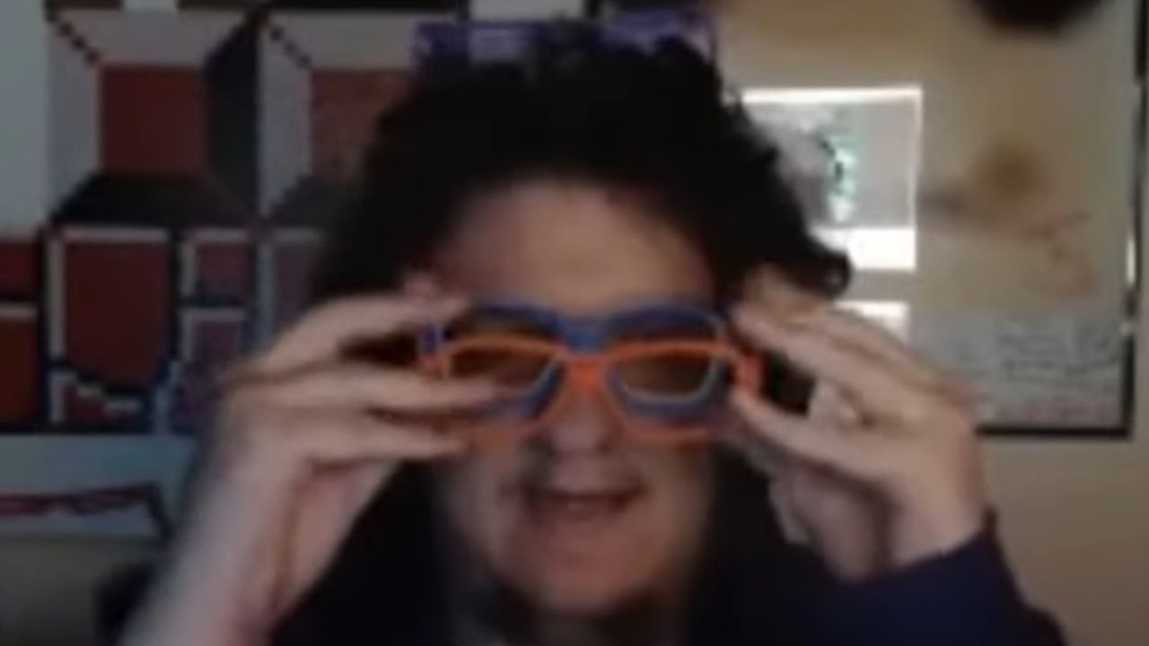 Streamer has infinite supply of glasses - YouTube