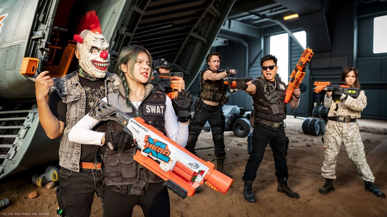 LTT Films : Solar Masks vs Hero Silver Flash In The Craziest Nerf Guns ...