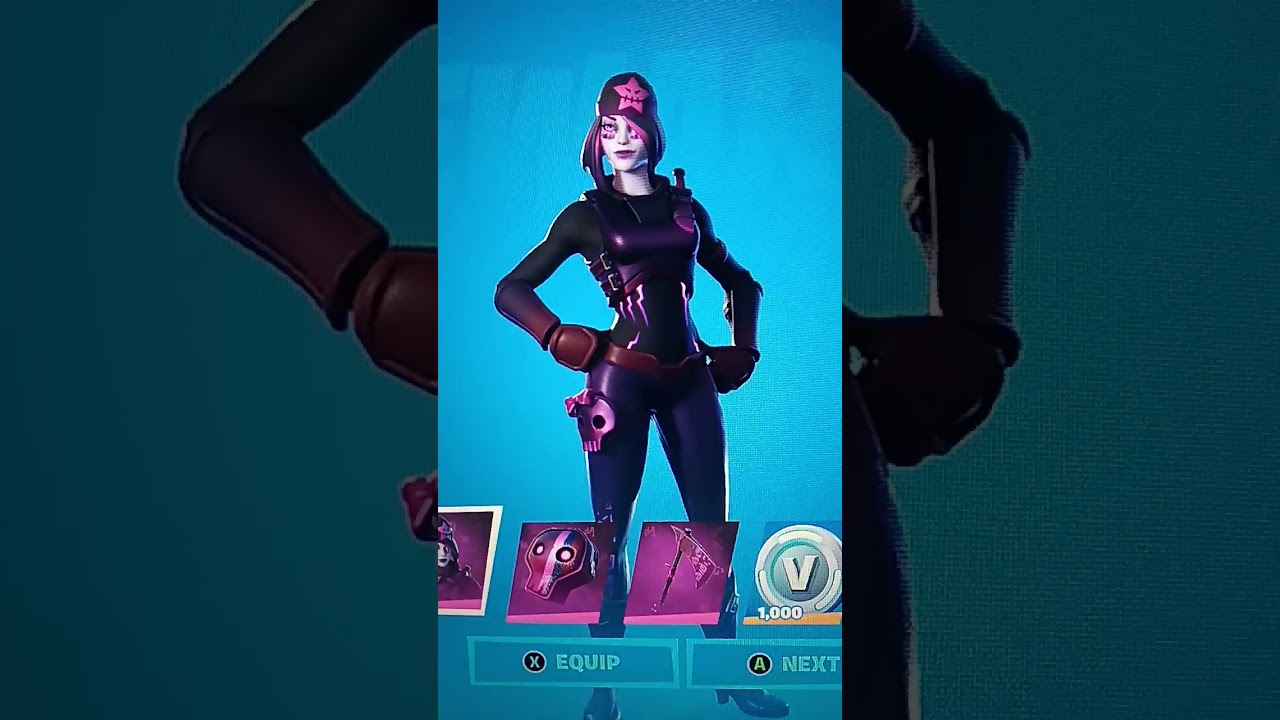 new dark skully xbox exclusive - YouTube