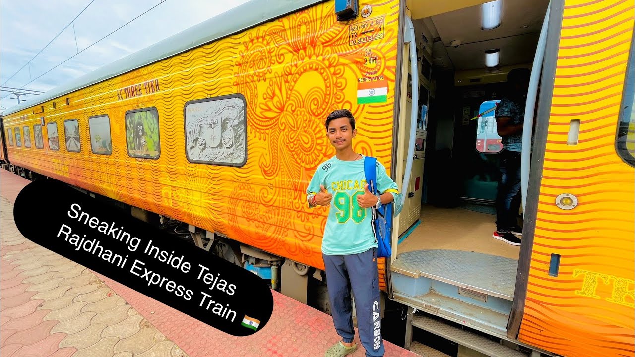 Sneaking Inside Tejas Rajdhani Express Train 🇮🇳 - YouTube
