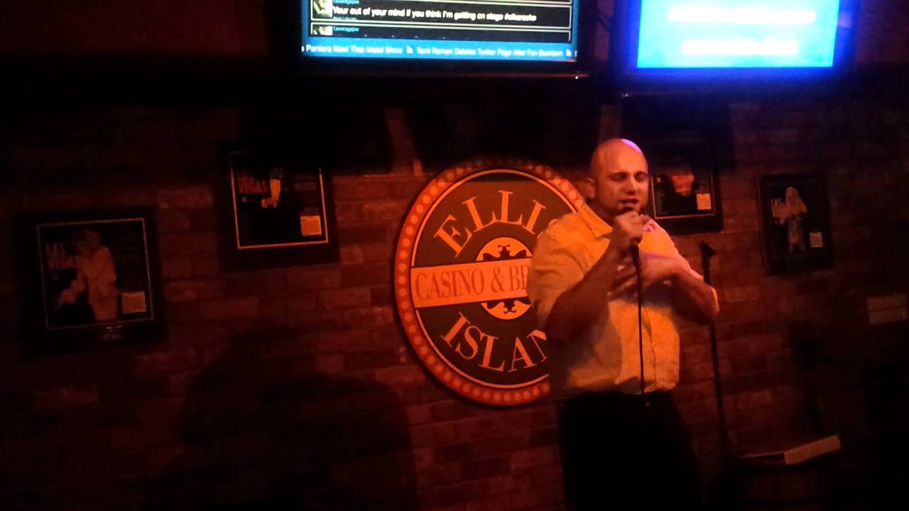 Terrence Sings Rapper's Delight at Ellis Island in Las Vegas - YouTube