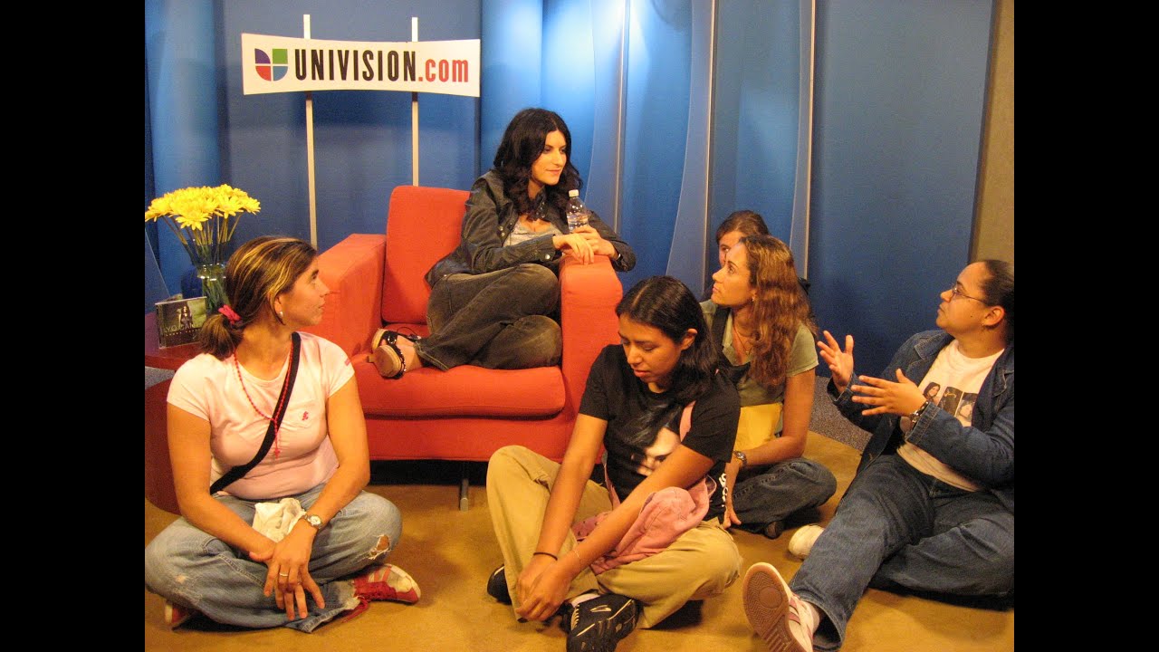 Laura Pausini Chat Univision Miami Noviembre 28, 2006 - YouTube