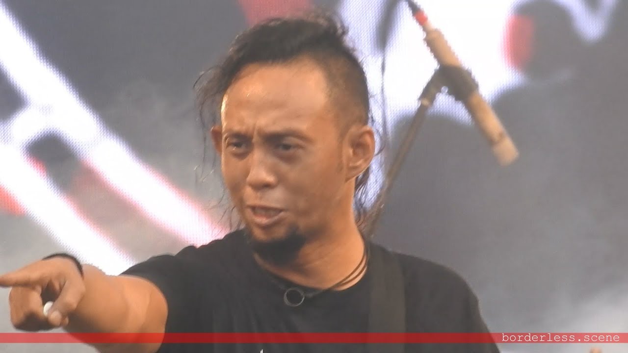 BURGERKILL - Under The Scars (HD) // live in MAGNUMOTION Bandung ...