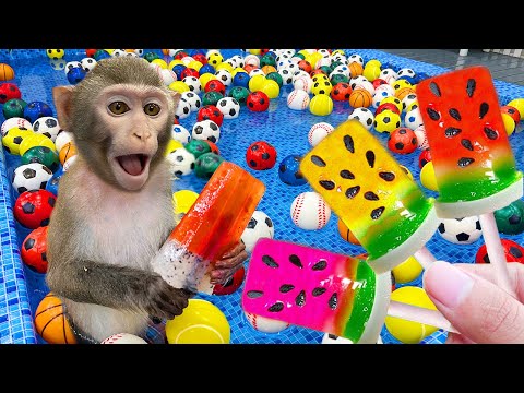 Smart Bim Bim eats rainbow ice cream in the swimming pool and plays with baby monkey Obi