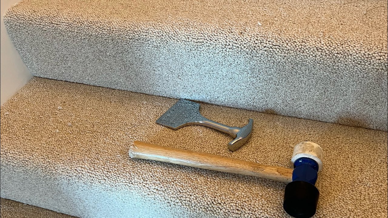 Daily grind, Wool carpet on steps - YouTube