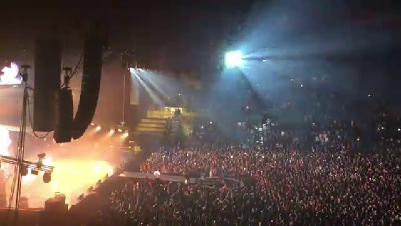 Maître Gims Concert Bordeaux (Brisé) HD - YouTube