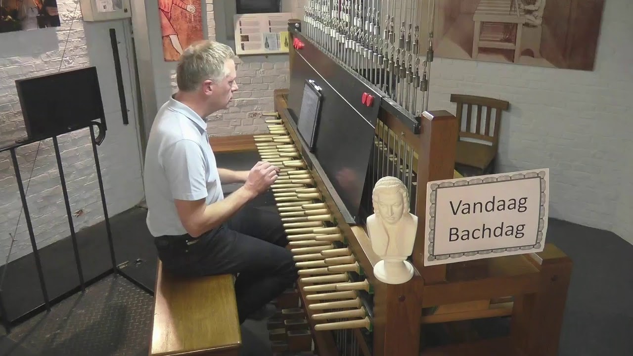 Leuven Library Carillon 7 April 2020 - Passion music by J.S. Bach ...