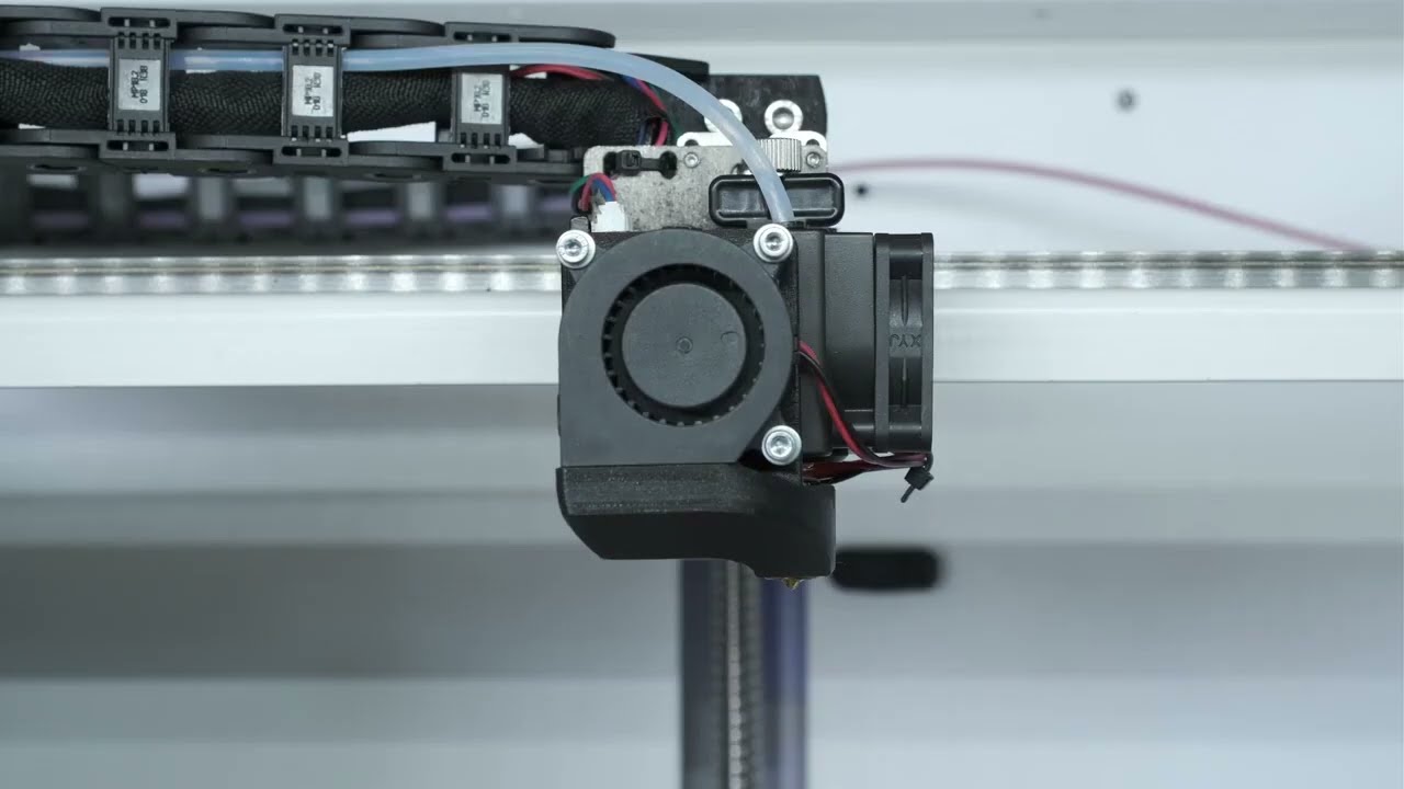 Extruir y Retraer Manualmente | Tumaker - YouTube