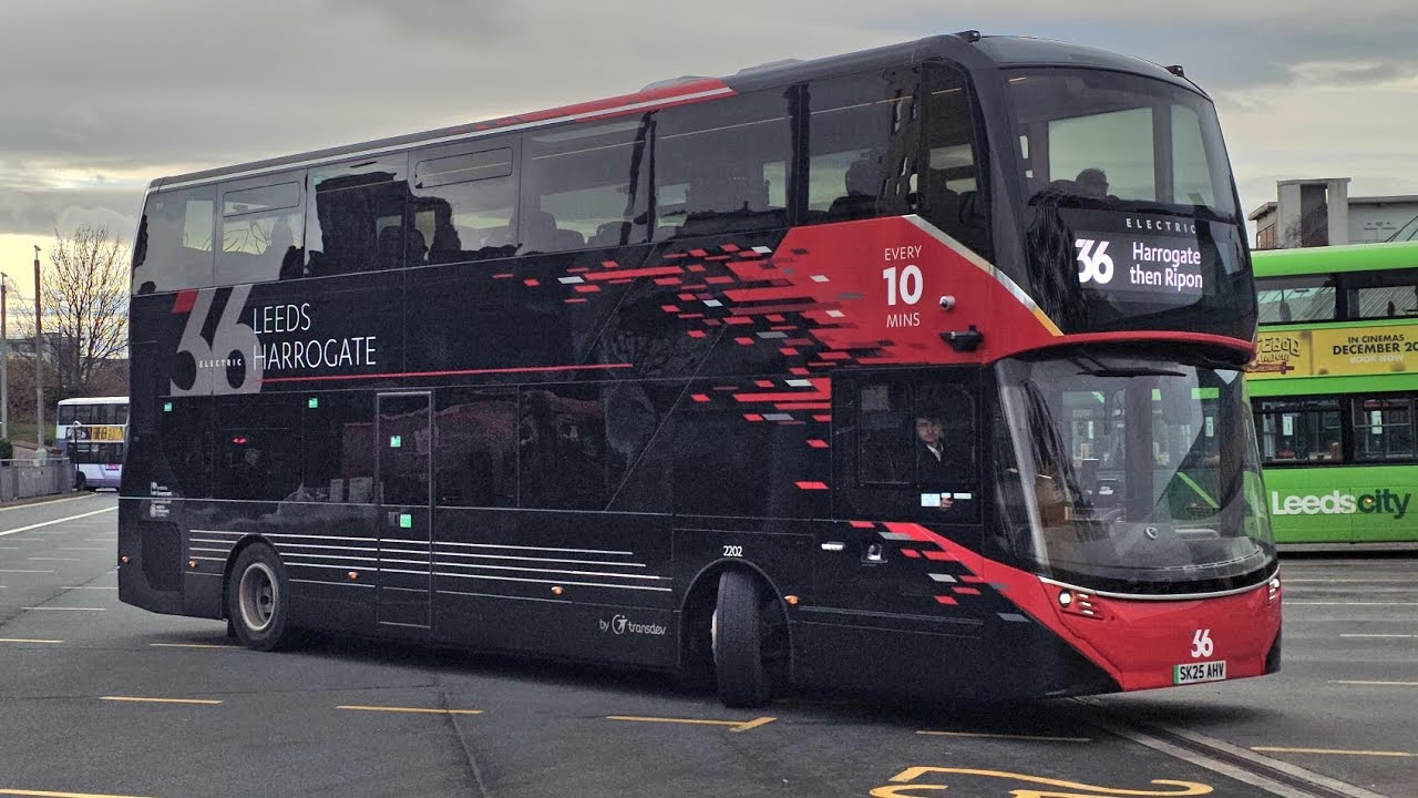 The Harrogate Bus Electric ⚡️2202 On 36 From Leeds To Ripon Via ...